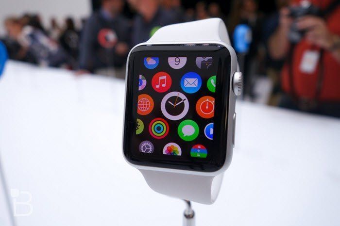 How to ____________ the Apple Watch