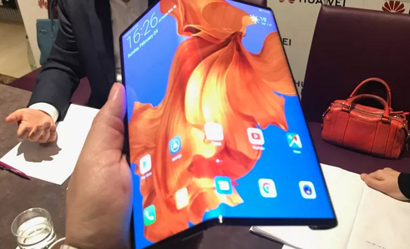 Huawei takes on the foldable smartphone trend with the new Mate X ...